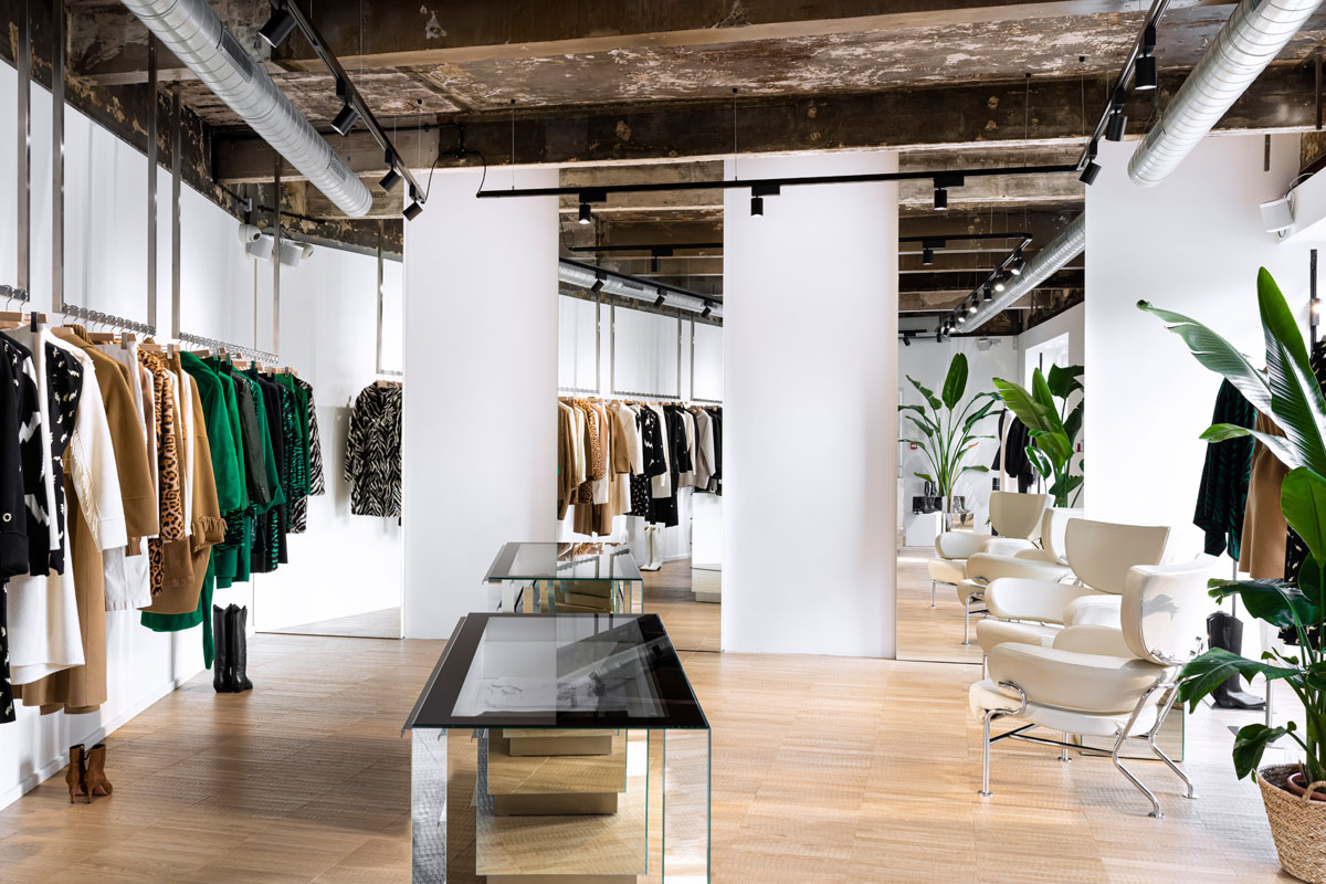 FLAGSHIP STORE ENG